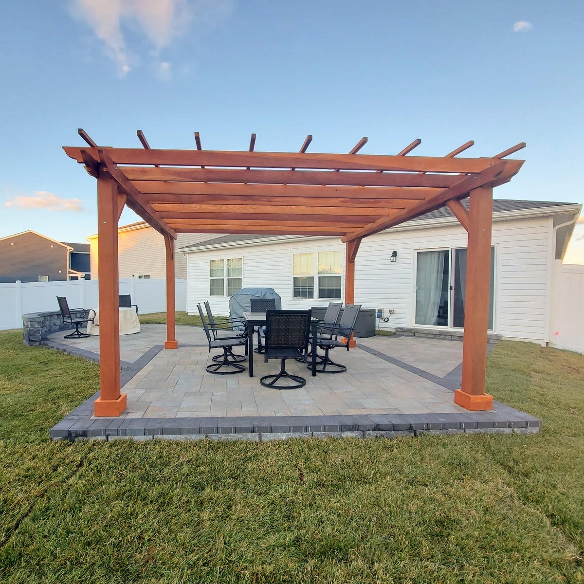 Outdoor Super Deck Redwood Pergola - Best Redwood Pergola kits